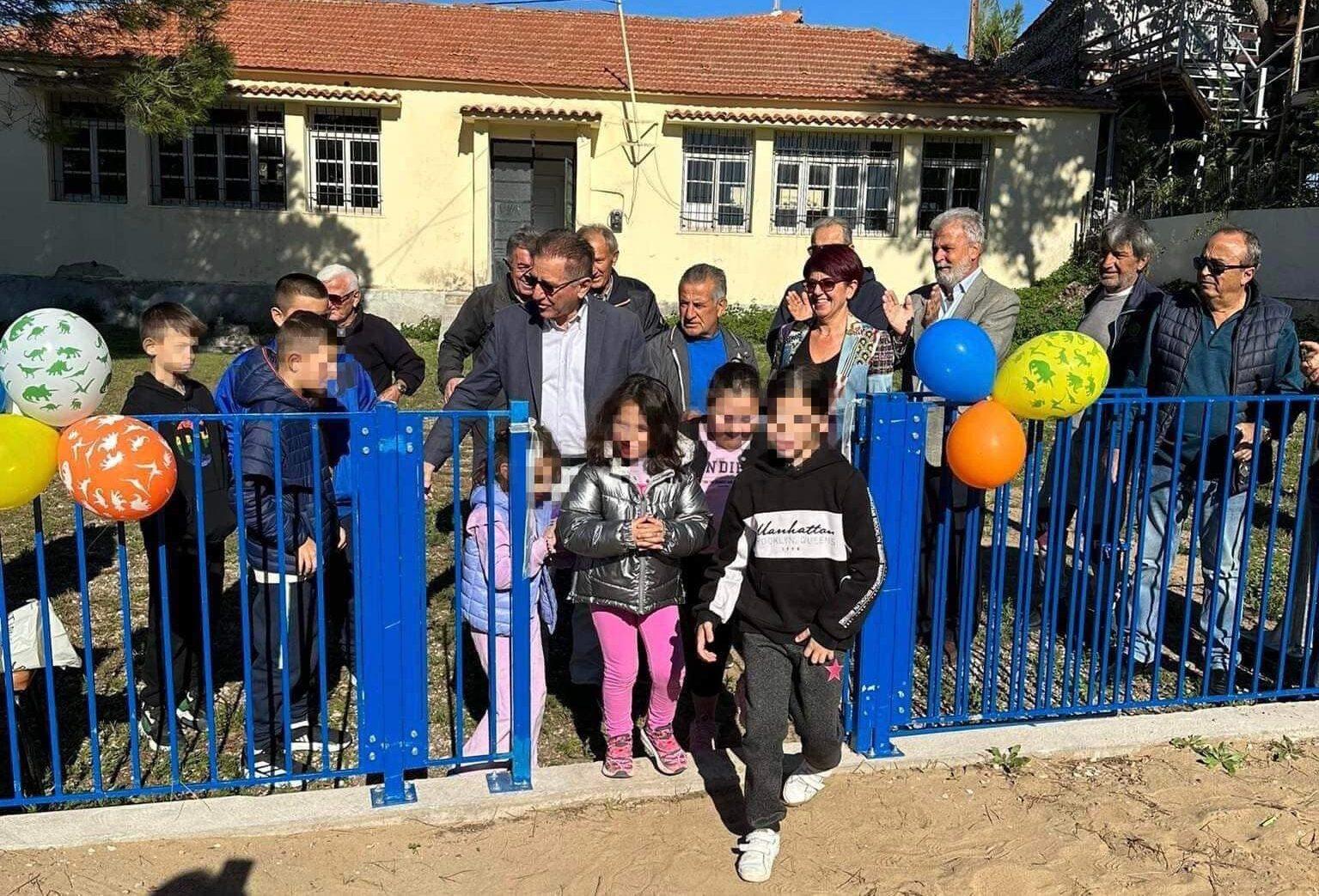 Πραγματοποιήθηκαν τα εγκαίνια της παιδικής χαράς στο Νεοχώρι - Zacharo